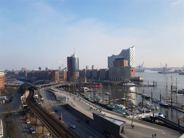 Wie kam es zum Bau der Elbphilharmonie?